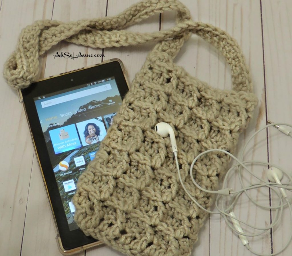 Crochet Pouch Kindle e-reader Case - Crochet Pouch - Ahsel Anne